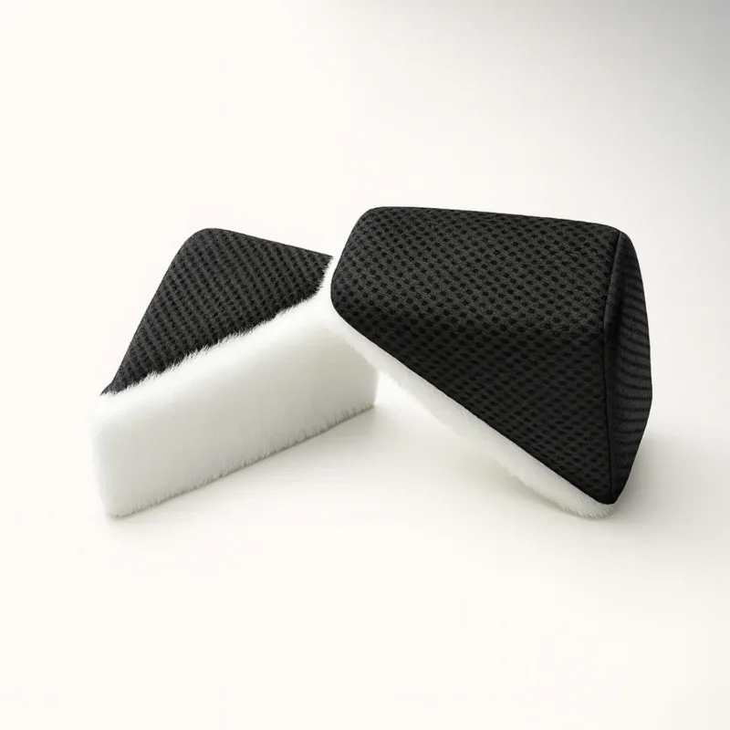 DETAILMAX® Scrub Ninja Triangle Black Wedge Scrubber